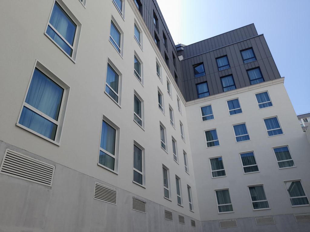 Aurora Apartments - BENX