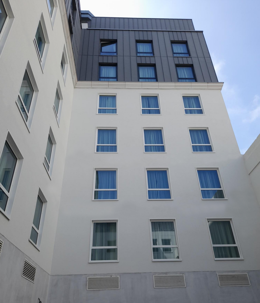 Aurora Apartments - BENX